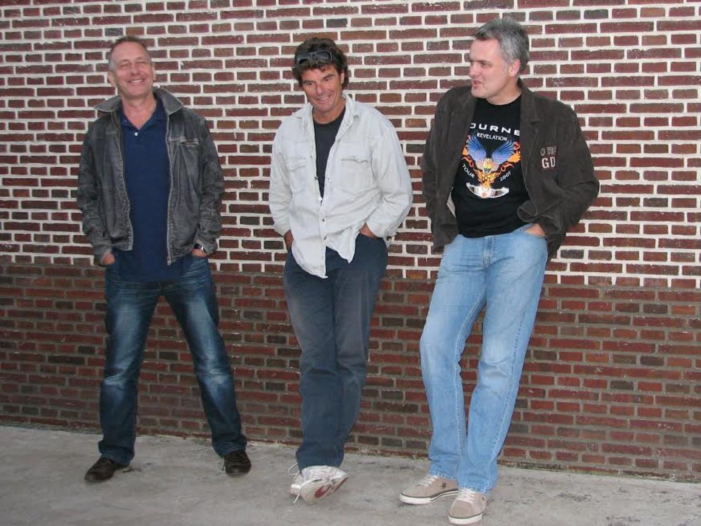 The Beuk Brothers knallen op eerste Aaltendag in de Oerkroeg